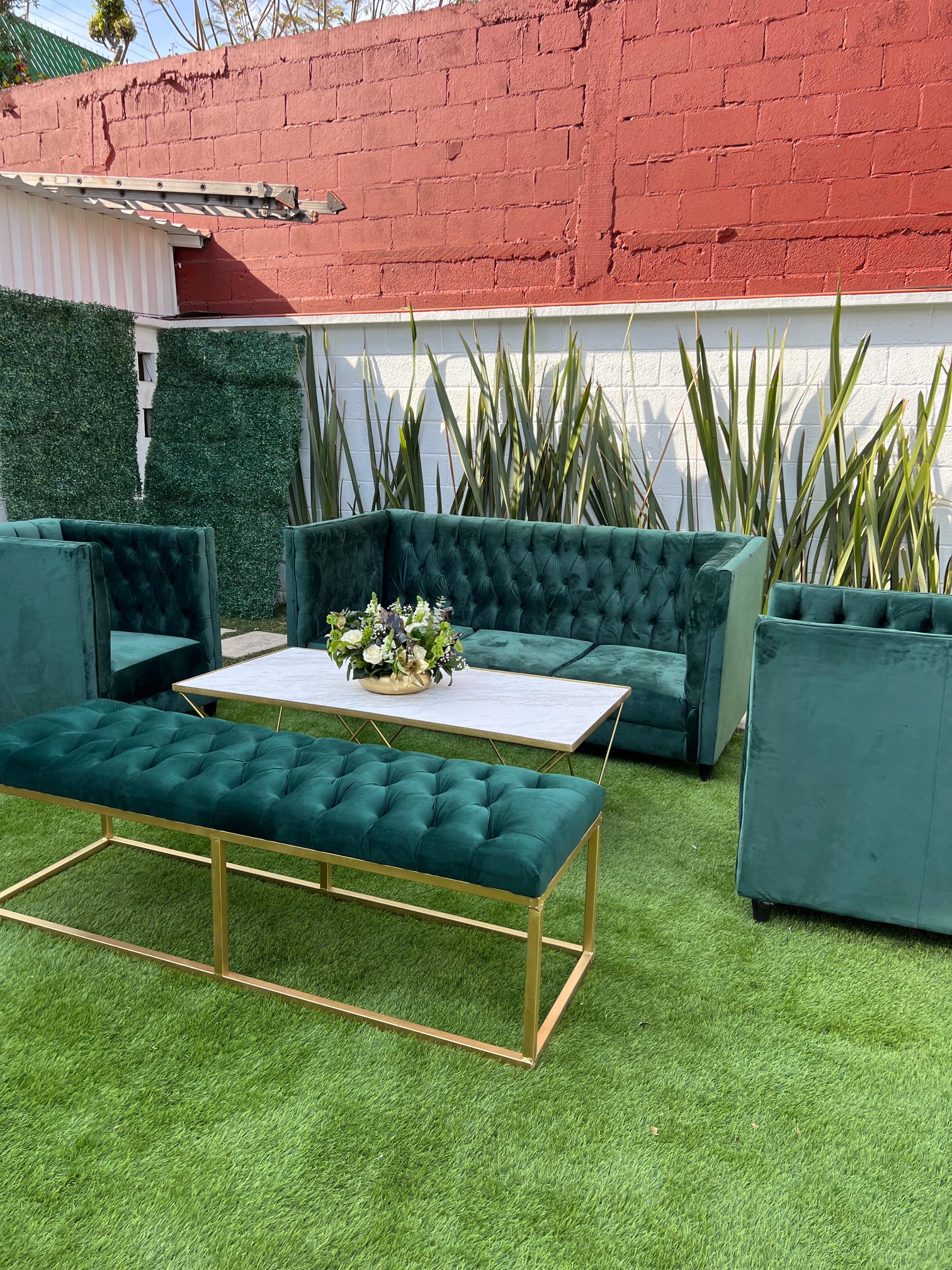 Sala Chic Verde 8 personas - Renta de mobiliario para eventos